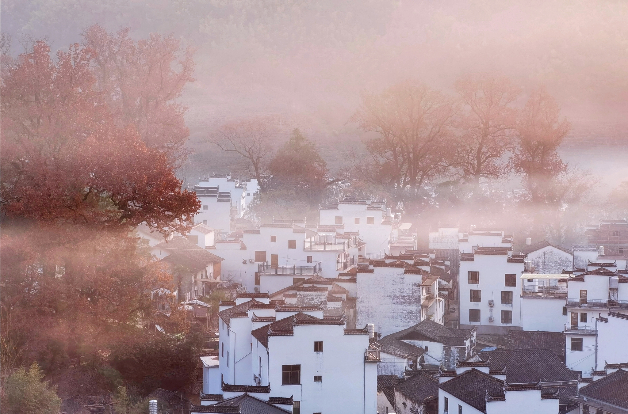 Scenery description: How to embed the emotion in the scene? - iNEWS