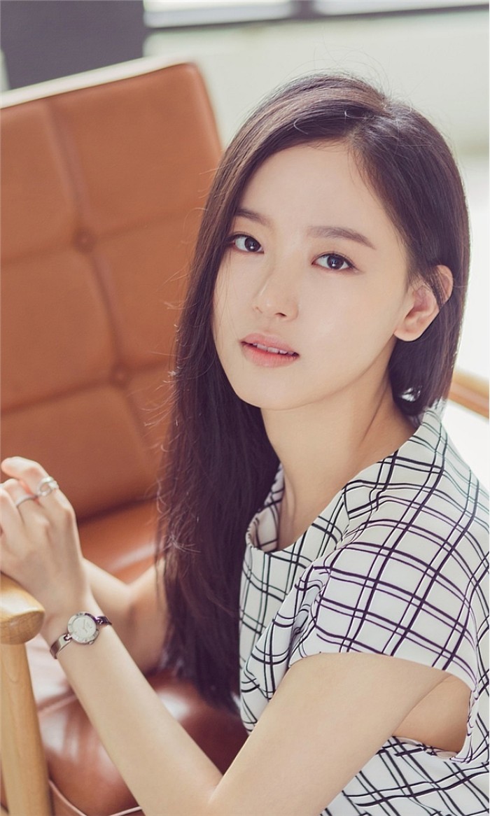 Like a flower like a jade, Jiang Hanna is fresh and beautiful - iNEWS