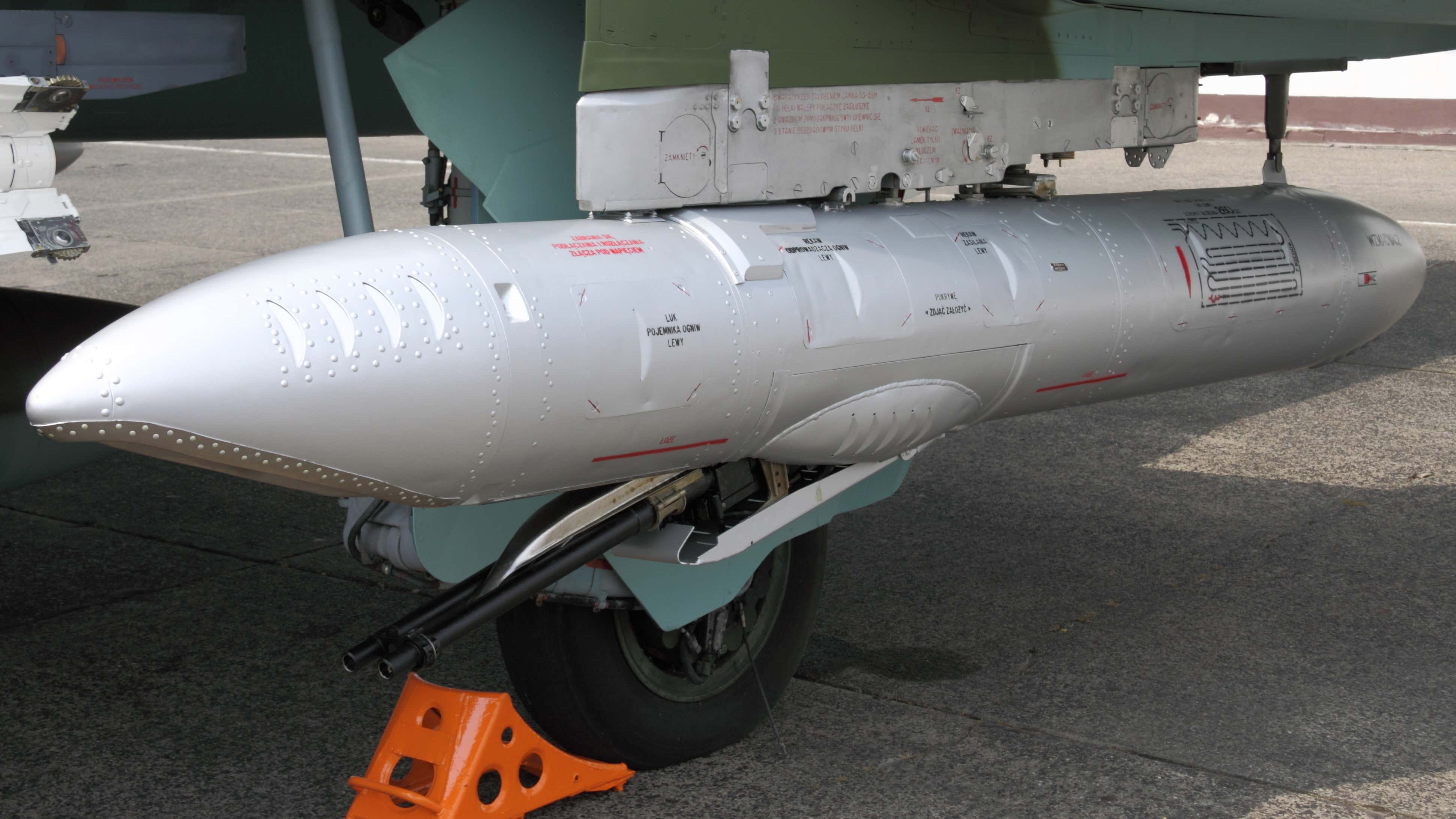 The exotic machine gun pod of the fighting nation, articulated design ...