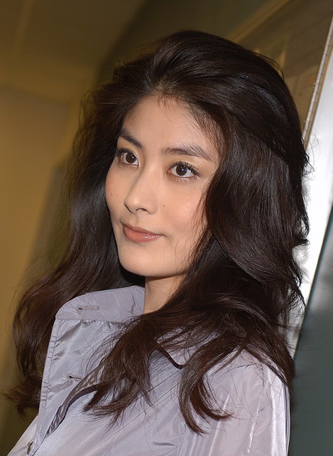 "Hong Kong Princess" Kelly Chen: 8-digit gift, jewelry valued at 20 ...