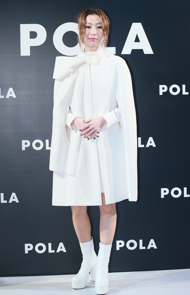 Sammi Cheng fattened out collagen. He became 26 when he was 46 years ...