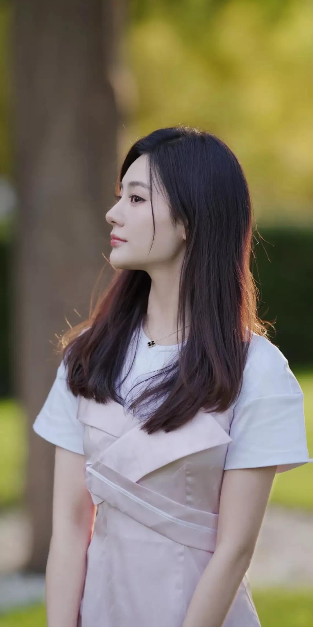 Miss Chinese champion, Phoenix TV hostess Guo Yangzi, everyone loves ...