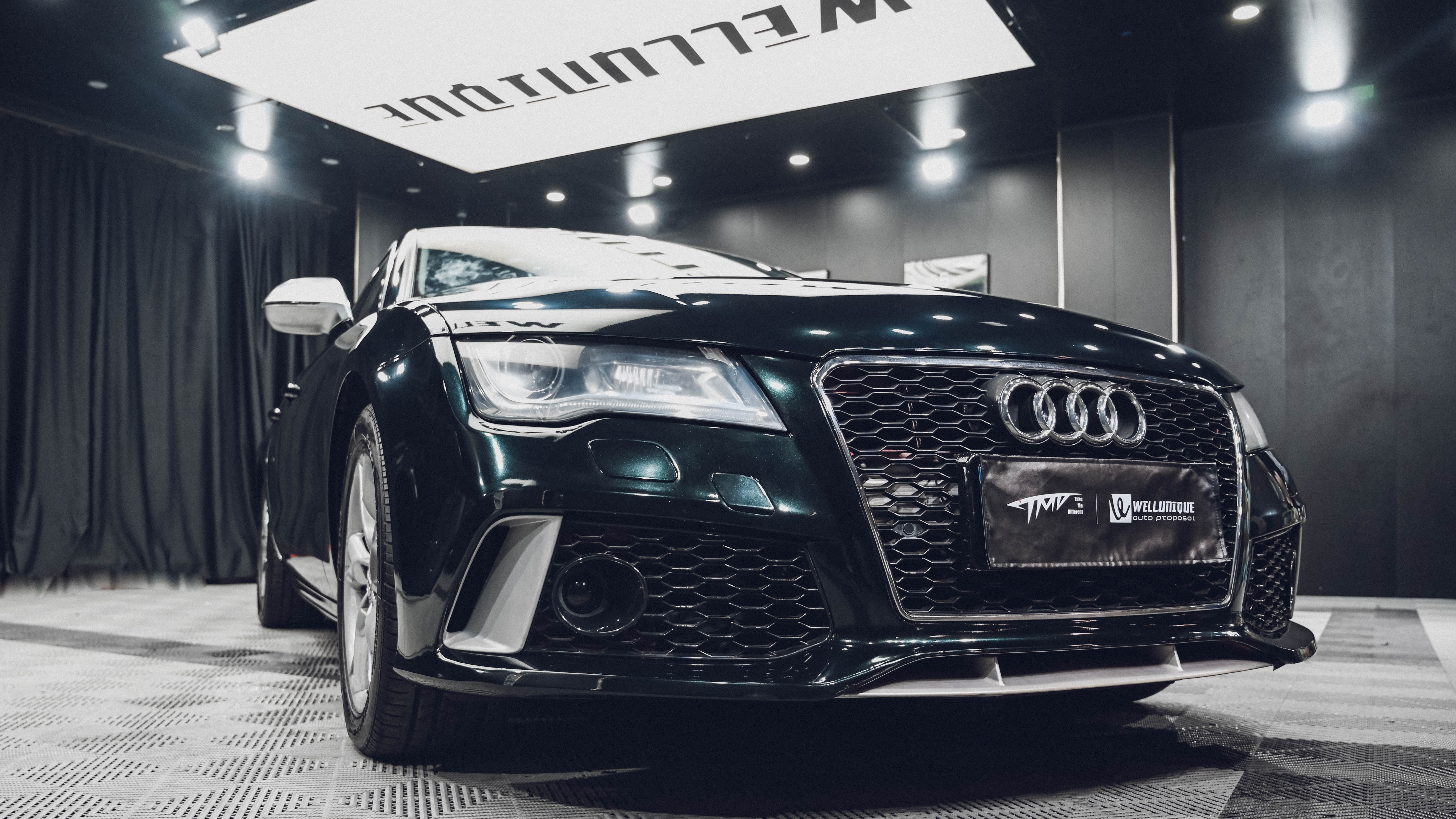 Audi A7 stickers emerald green change color - iNEWS