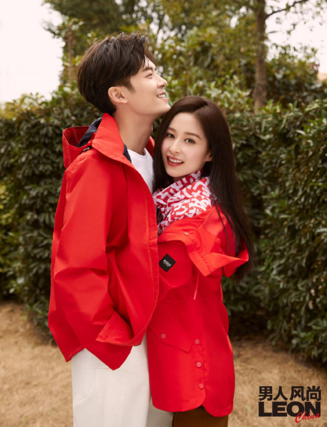 Ying Er Fu Xinbo co-produced the Valentine's Day blockbuster, holding hands and hugging like ...