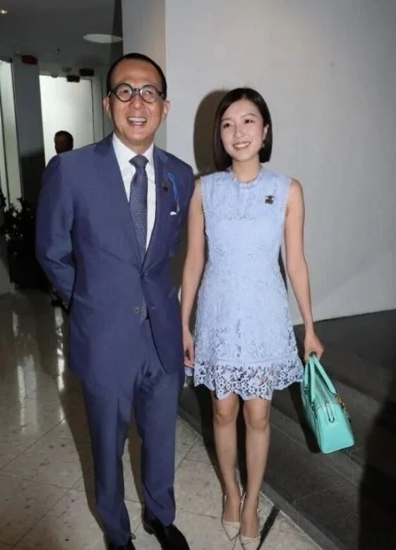 The women who are willing to be anonymous with the rich have their own ...