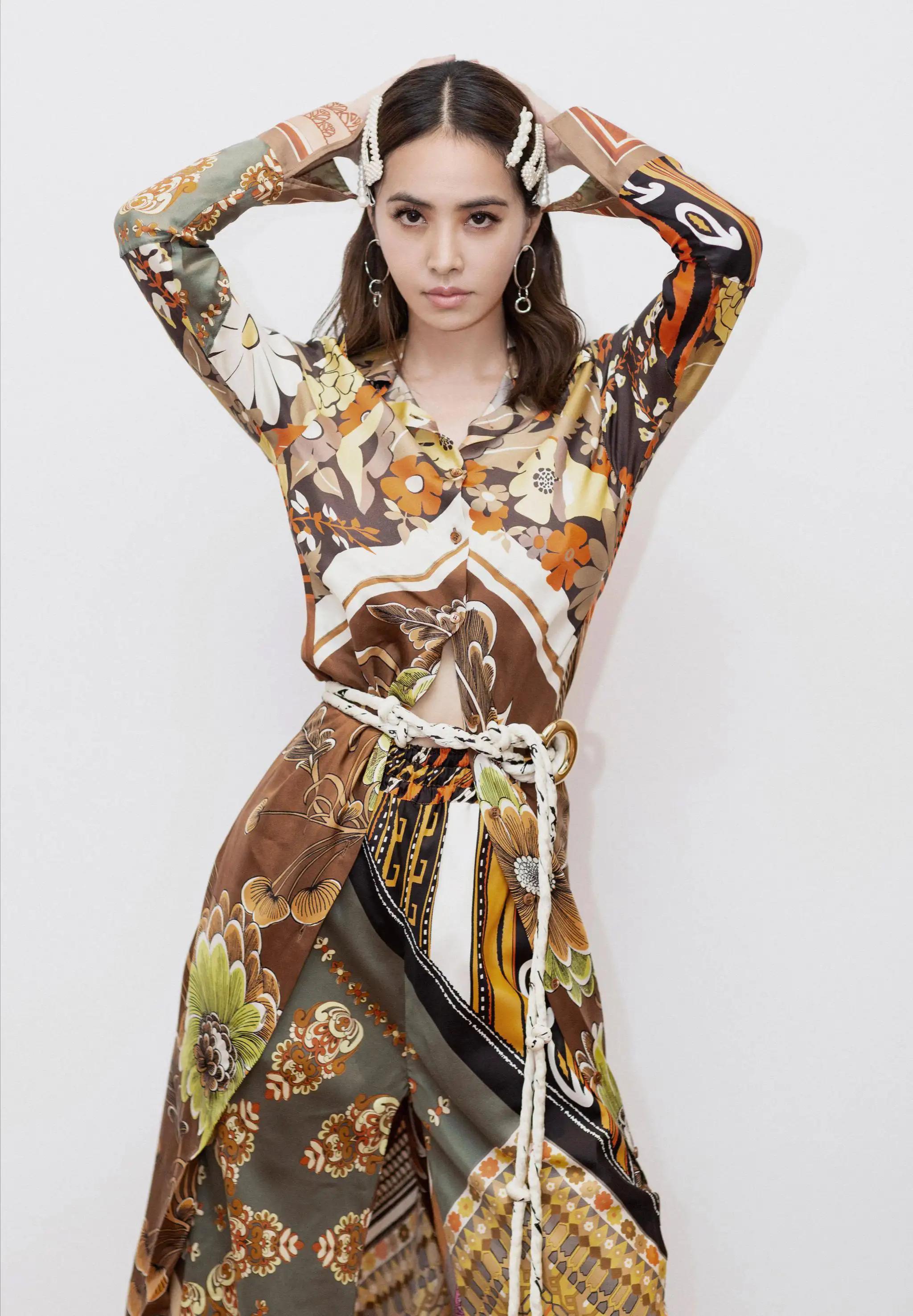 See Jolin's 72 changes - iNEWS