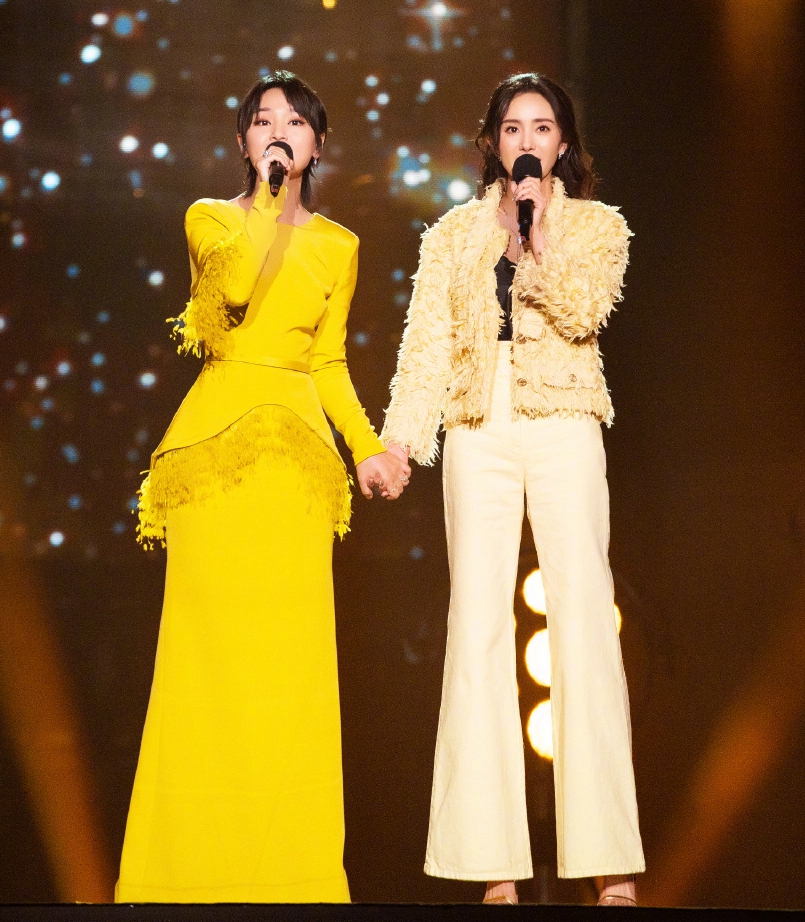 New Year's Eve actress than the United States: Yang Zisheng's picture ...