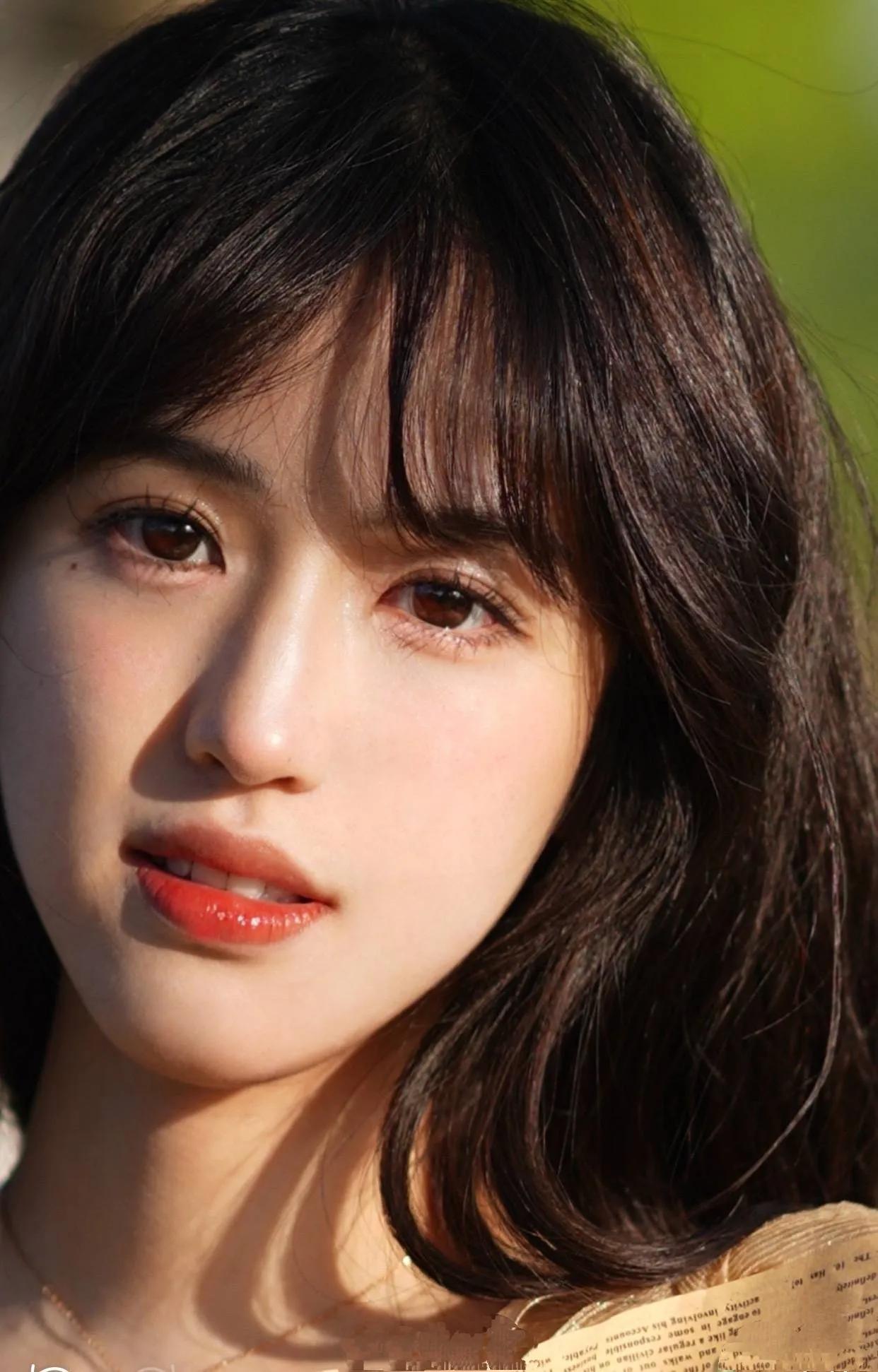 The 020th issue Wang Qiaoxi, Wang Yixin - iNEWS