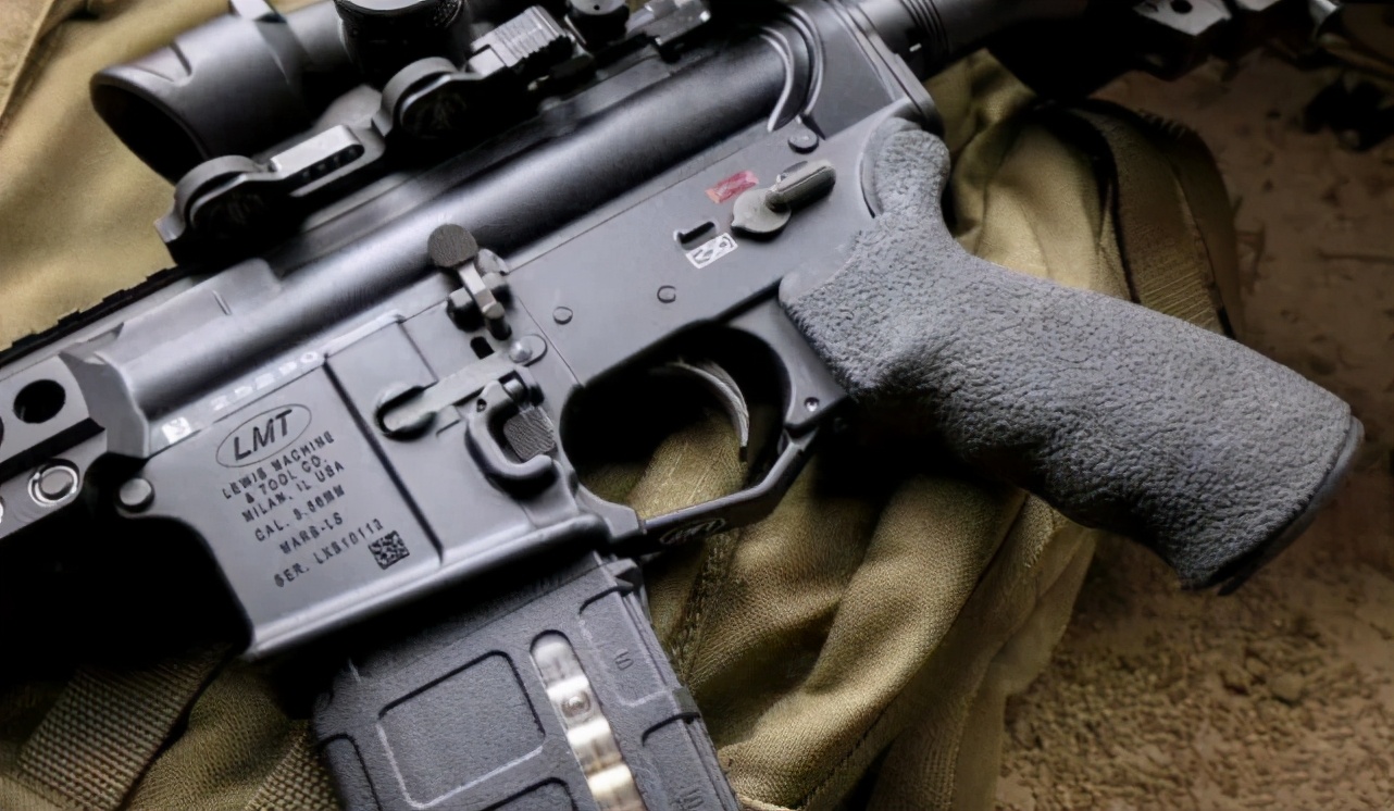 New Zealand Army tactical exercises, the new AR rifle becomes the ...