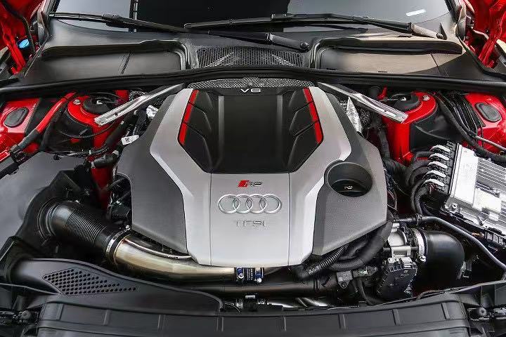 The new Audi RS4 will be launched in June next year with a 2.9 twin ...