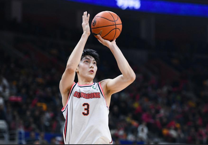 Hu Mingxuan was photographed by the Bucks and is expected to land in ...