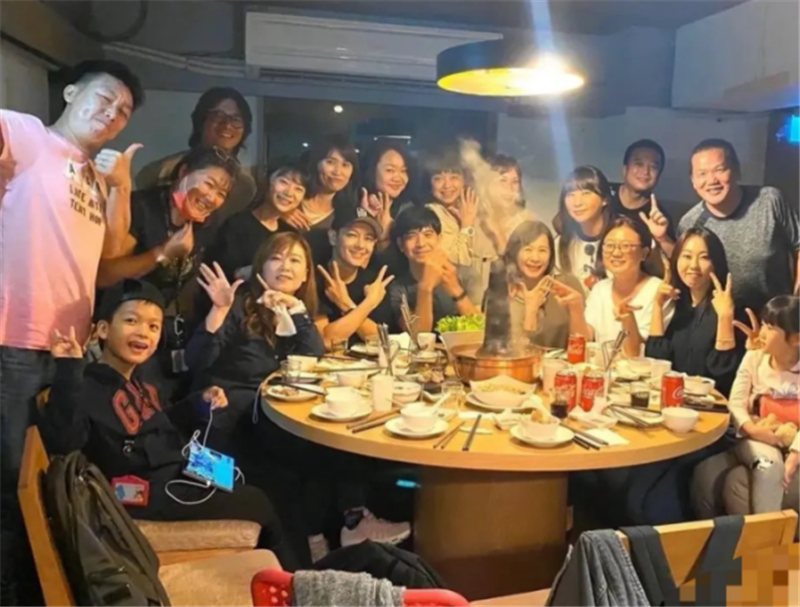 A group photo of the star classmates, Zhang Han's outstanding image, Wu ...