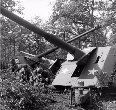 Tiger tank's 88mm gun: seems to be inadequate caliber, but in fact it ...