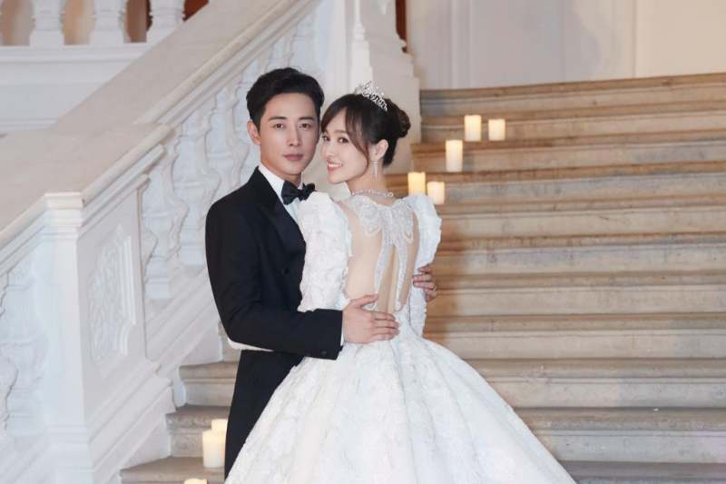 Tang Yan and Luo Jin also began to pinch each other, and it has only been more than 2 years ...