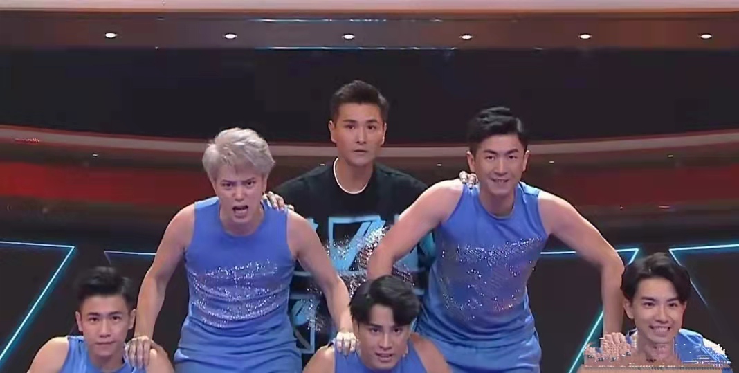 On TVB celebration, Wang Haoxin and Cai Sibei are in the same frame ...