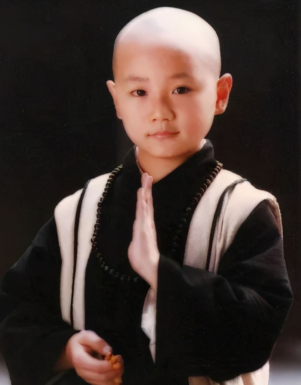 Cao Jun: At the age of 8 it became popular all night, and there was no ...