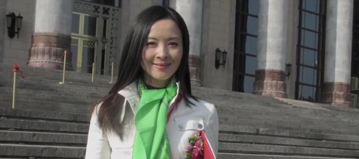 Zhou Jie's Reality in Wang Guoping's Eyes-Revealing Zhou Jie's Extraordinary Artistic Life - iNEWS