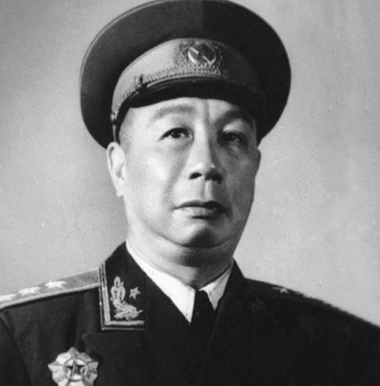 Chen Geng, Li Kenong and Chen Shiju went to a restaurant to eat, but ...