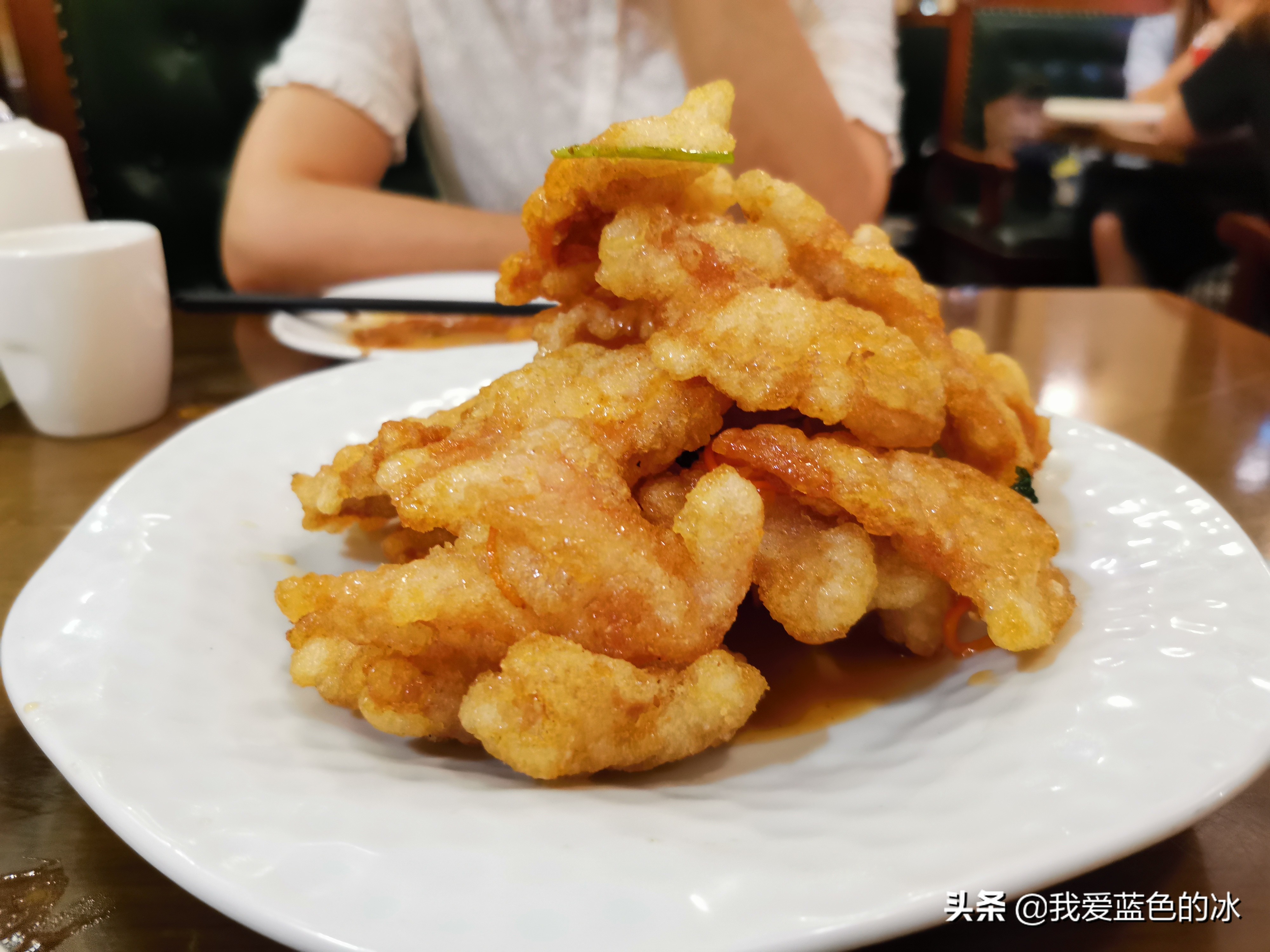 After a meal, I learned that Harbin's famous dish "Guo Bao Rou" was ...