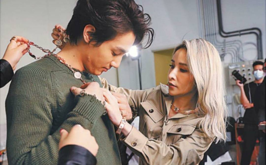 Xiao Yaxuan broke up with his "17th" boyfriend, netizen: Huang Hao is over 25 - iMedia