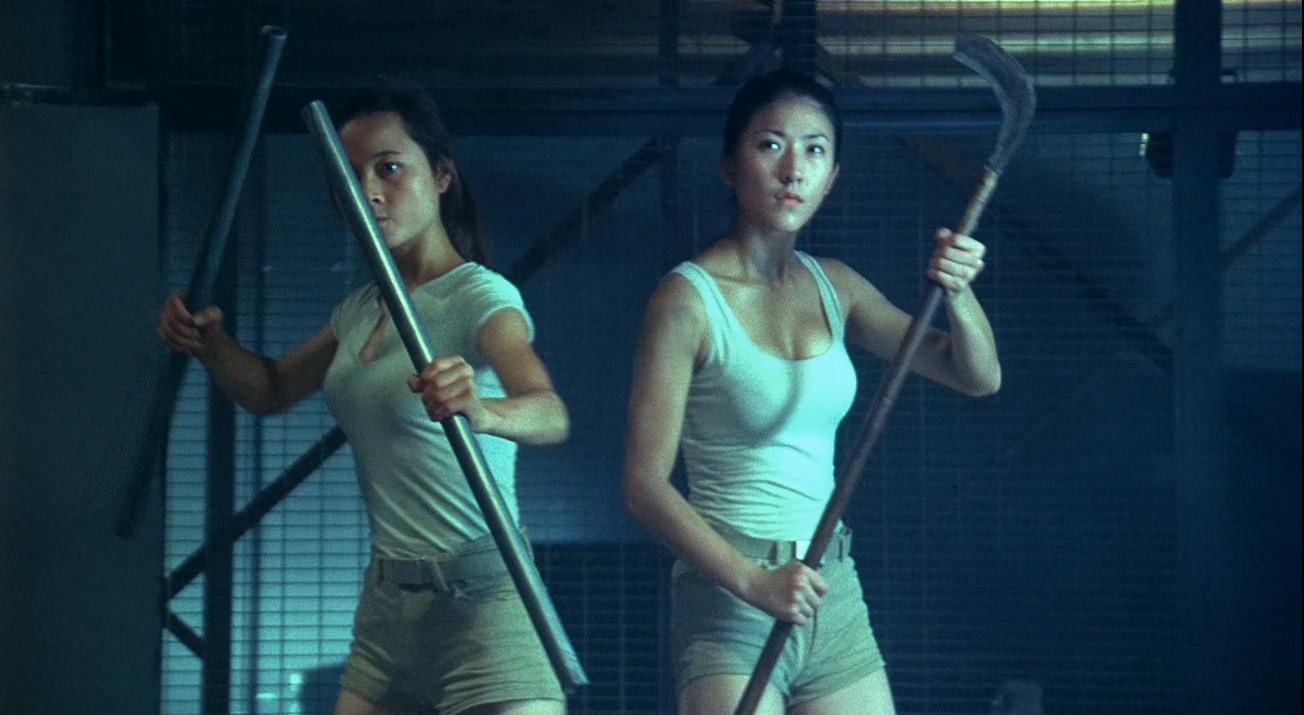 Naked agent, three women in one scene, movie review - iMedia