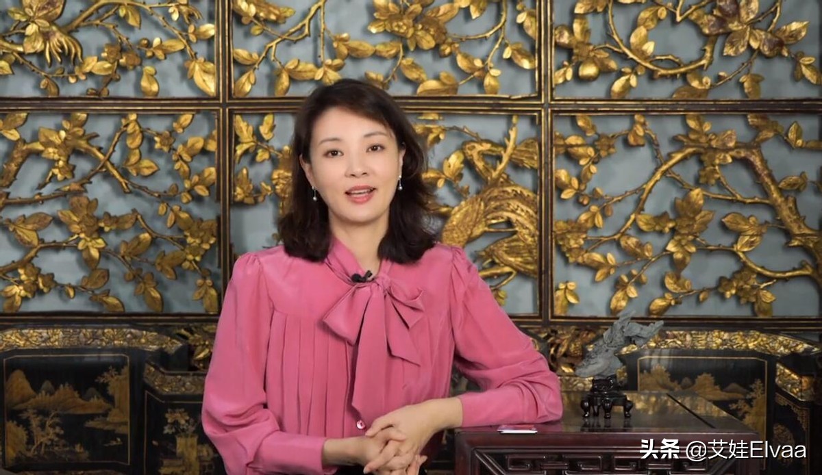 CCTV hostess Liu Fangfei is too amazing to work for a long time ...