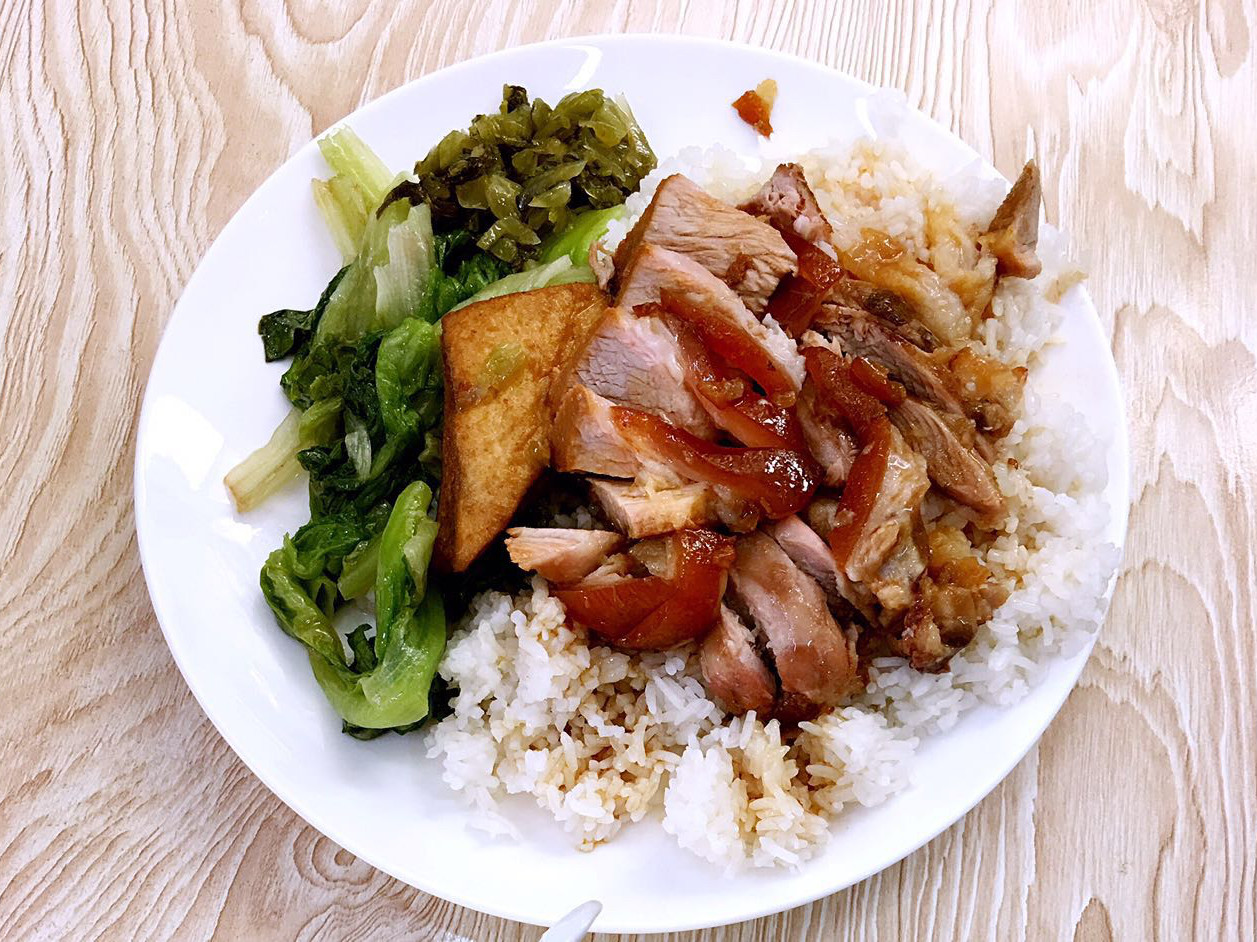 Don't you want to taste the fat but not greasy Longjiang pork knuckle ...