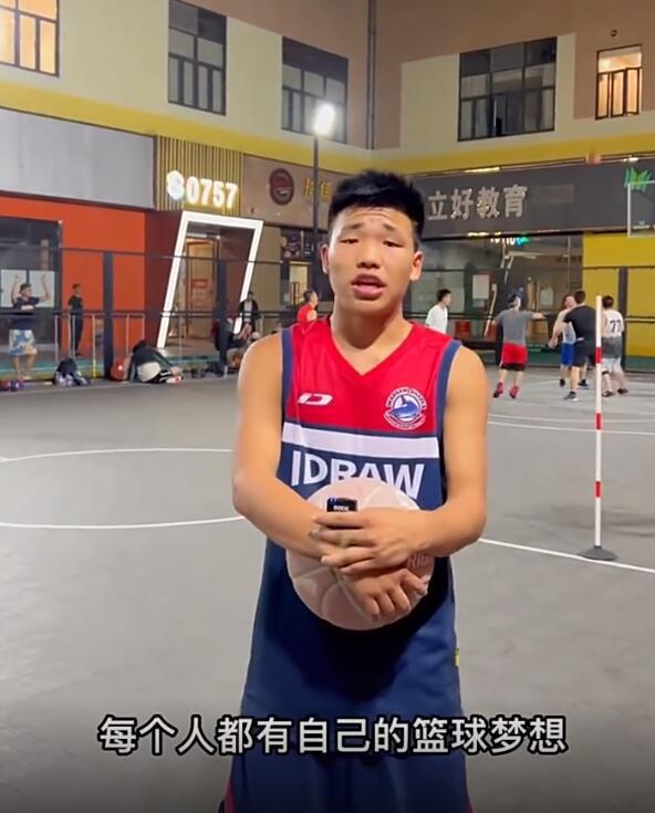 China's No. 1 Streetball Clown Country Treasure VS Chinese Basketball ...