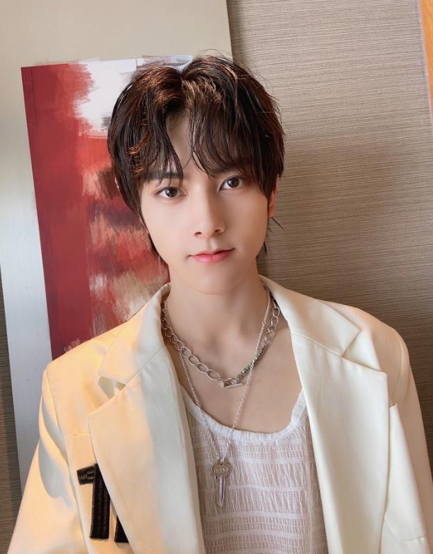 Su Xiaotong Aite Zuo Linjie: From heartbeat to liking, only you - iNEWS