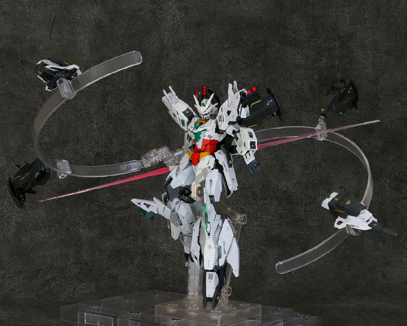 Core Gundam Jupiter Five Gundam Model - iNEWS