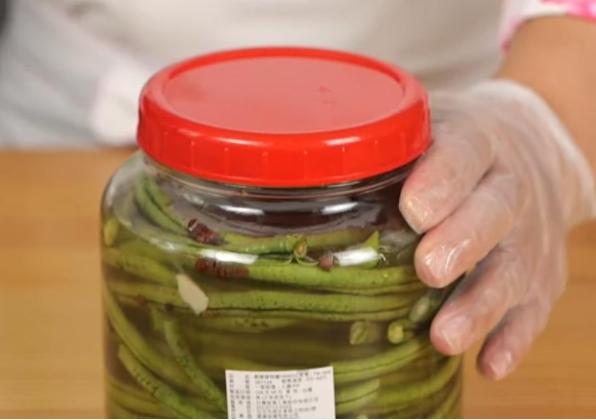 Can't eat long cowpea?Homemade "Pickled Cowpeas" with Minced Meat - iNEWS
