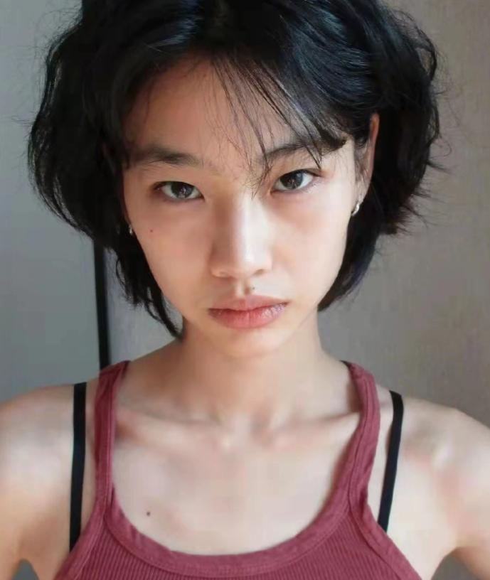 The male protagonist in "Squid Game" is the final winner. In reality ...