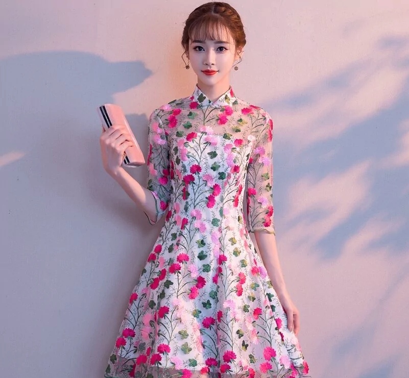 The beautiful summer starts with a cheongsam dress - iMedia