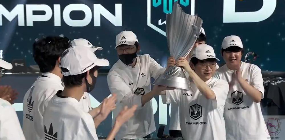 S11 Iceland Finals 8 MSI teams revisit their old places!RNG calmly tweeted - iNEWS