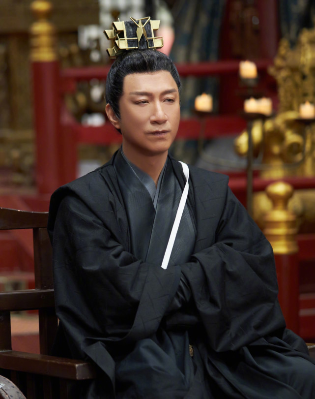 Sun Honglei's new drama has a high rating. He is 51 years old this year ...