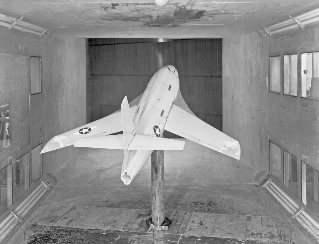 The story behind the first supersonic plane - iNEWS