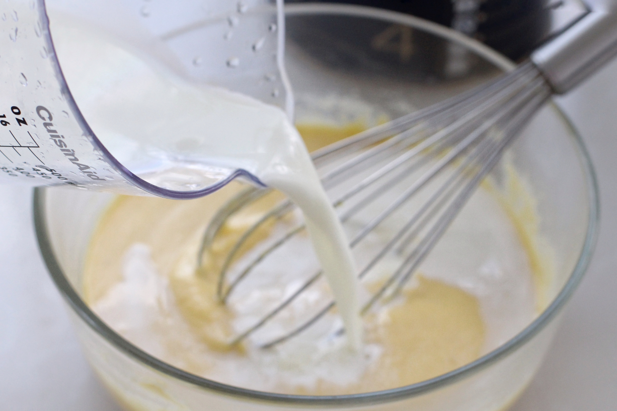 Coarse grain cakes that can be made without touching the noodles with ...