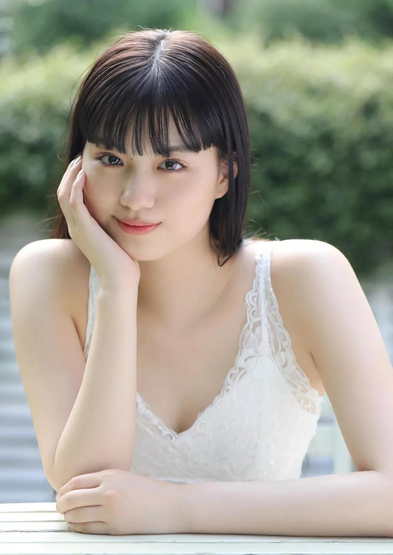 鶴島乃愛寫真集《Noa『s world》 - 頭條匯