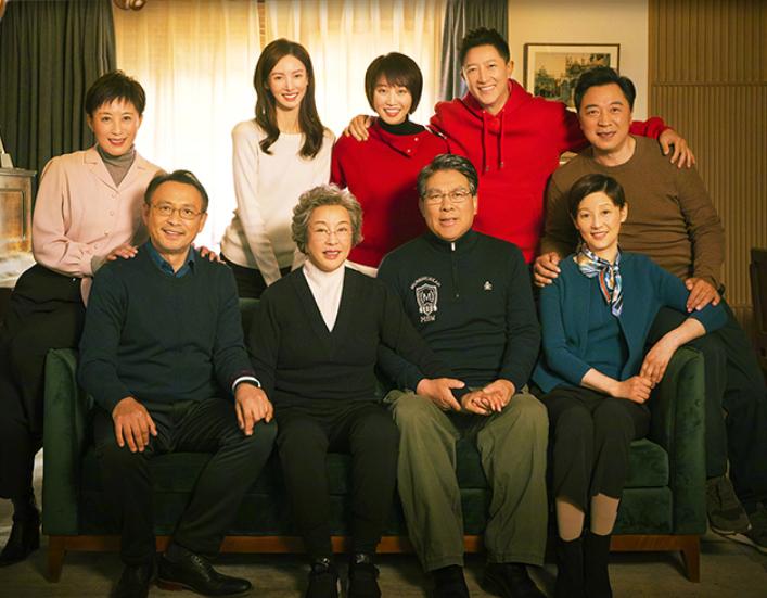 Feng Xiaogang's new drama has become "King Explosion", and the luxurious cast is attracting ...