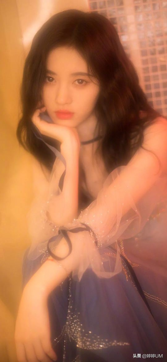 Ju Jingyi, a sexy and charming fairy, yyds - iMedia