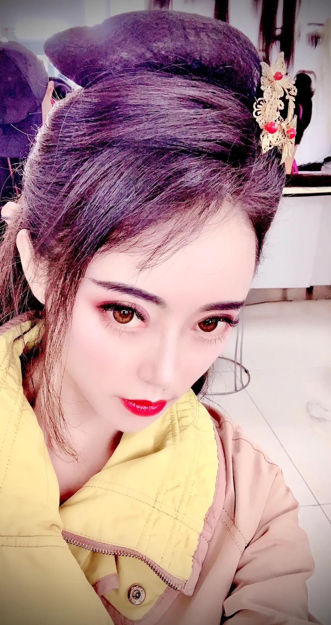 How beautiful is "Sexy Goddess" Pan Chunchun?(Multi-map) - iNEWS