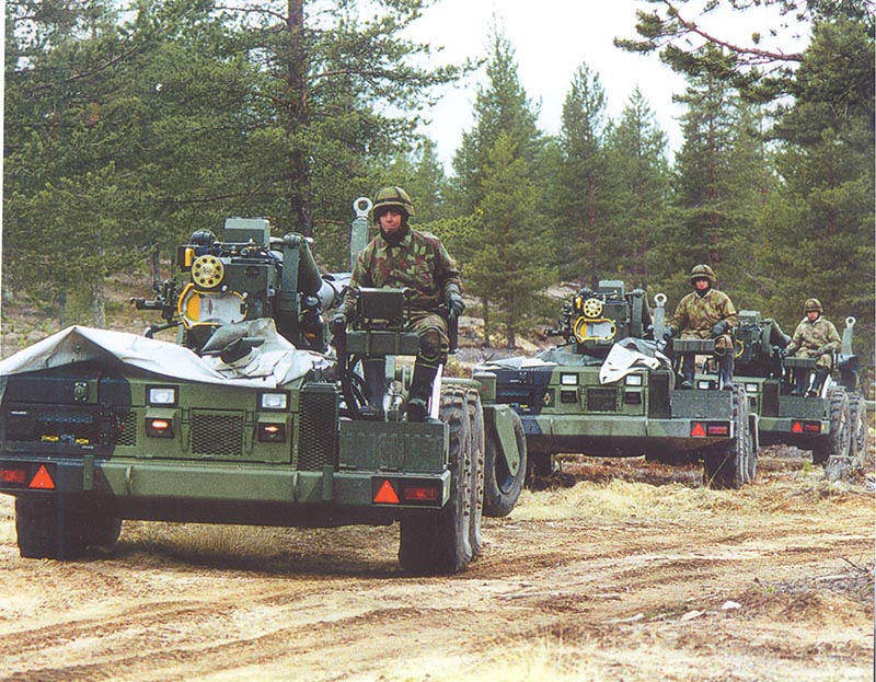 Small country-made cannon - Finnish 155K98 155mm howitzer - iNEWS