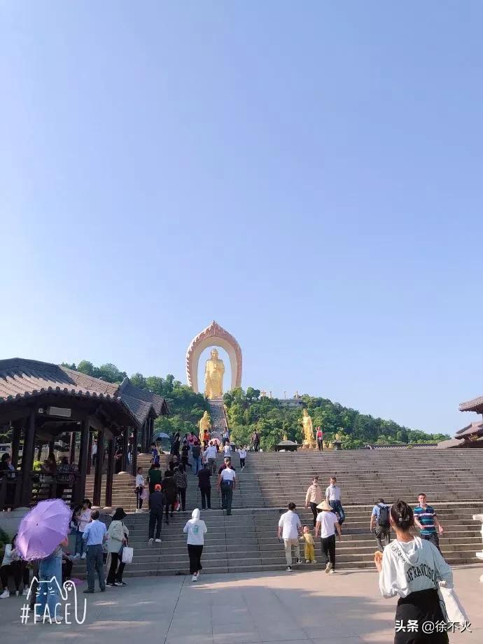 The Donglin Giant Buddha (Donglin Temple) in Jiujiang, Jiangxi, is the ...
