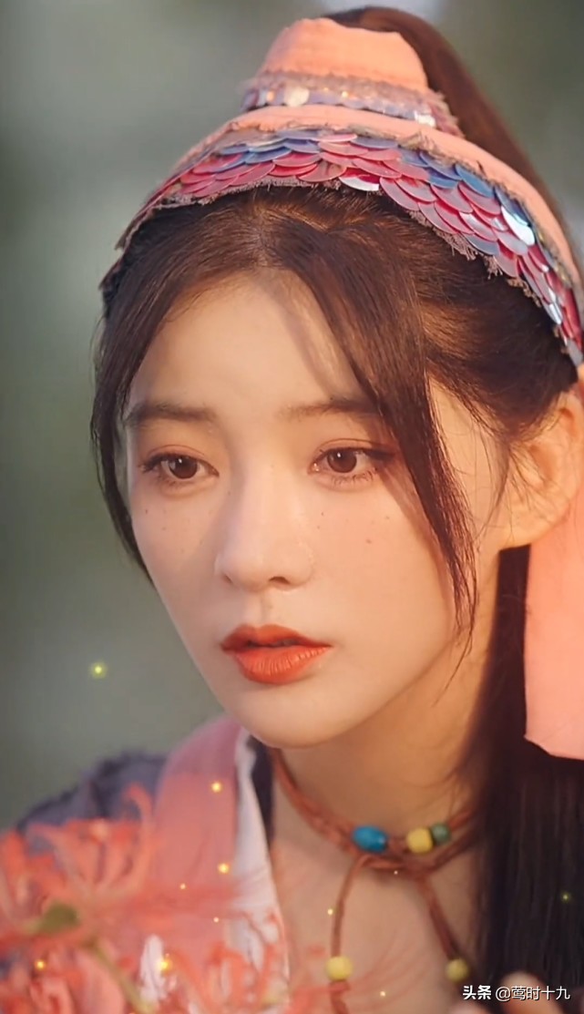 Luo Zheng's new play style collided with the male lead mirror of ...