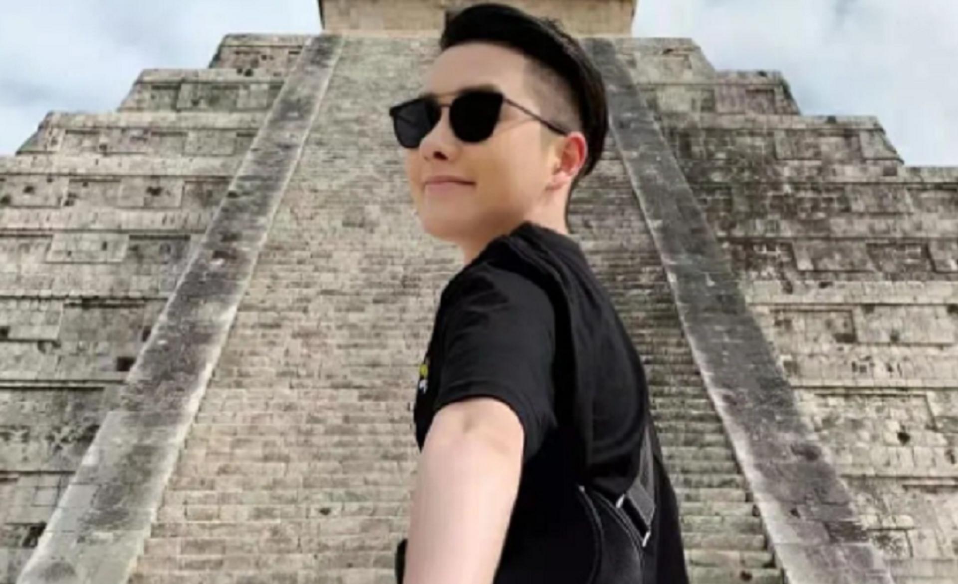 Mr. Bai: Relying on him and his master to explode the Internet and make millions a month, you ...