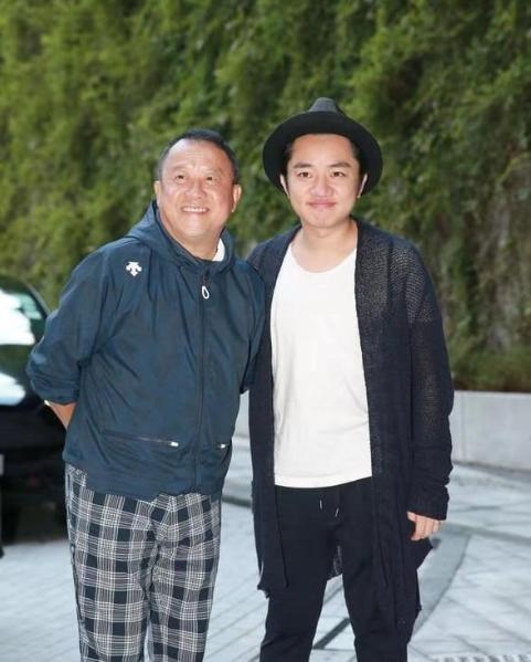 Wang Zulan produced the Hong Kong version of "Singer" and revealed that ...