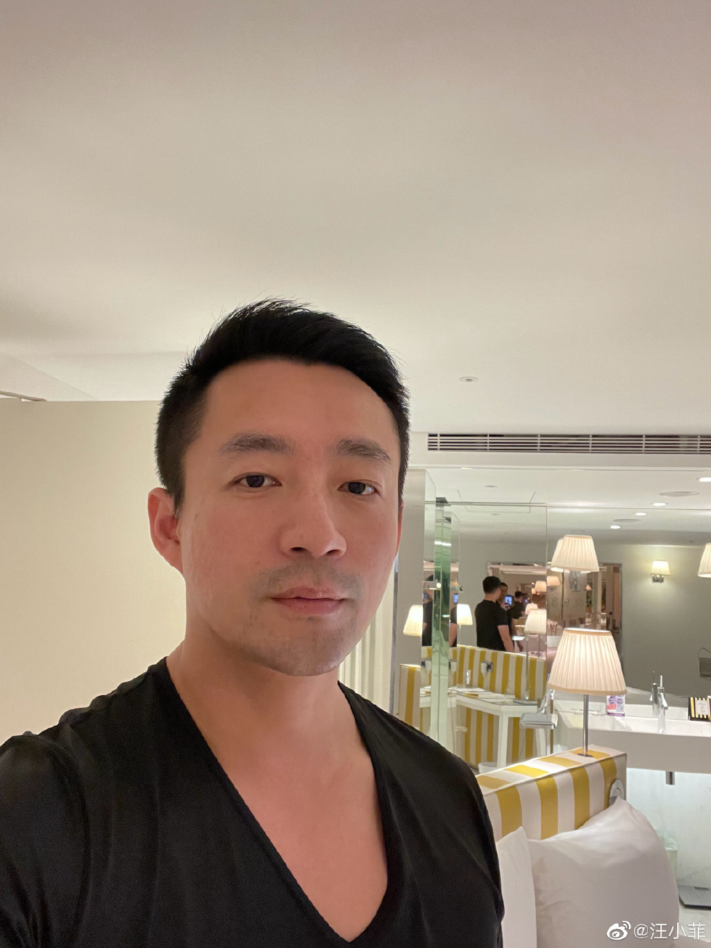 Really away?Wang Xiaofei was asked about divorce rumors, and answered ...