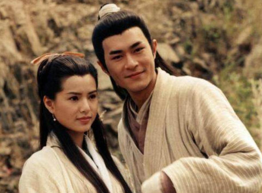 Does she never grow old?Li Ruotong celebrates his 55th birthday, 30 ...