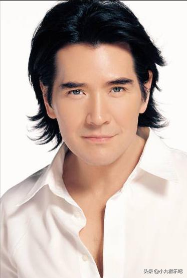 Spring Festival Gala Classic Song 1: "A Fire in Winter"-Fei Xiang - iNEWS