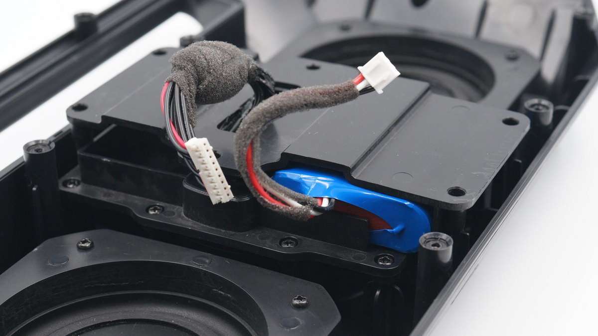 拆解報告：ION AQUABOOM MAX 藍牙音箱 - 資訊咖